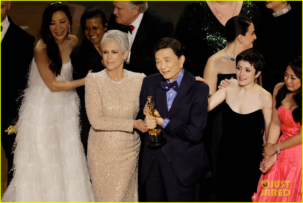 'Everything Everywhere All at Once' Wins Best Picture at Oscars 2023!: Photo 4907308 | Oscars ...