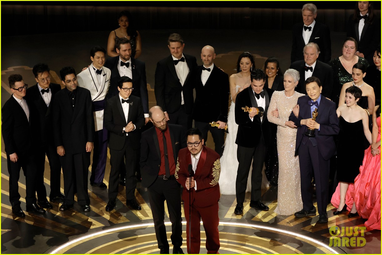 'Everything Everywhere All at Once' Wins Best Picture at Oscars 2023!: Photo 4907312 | Oscars ...