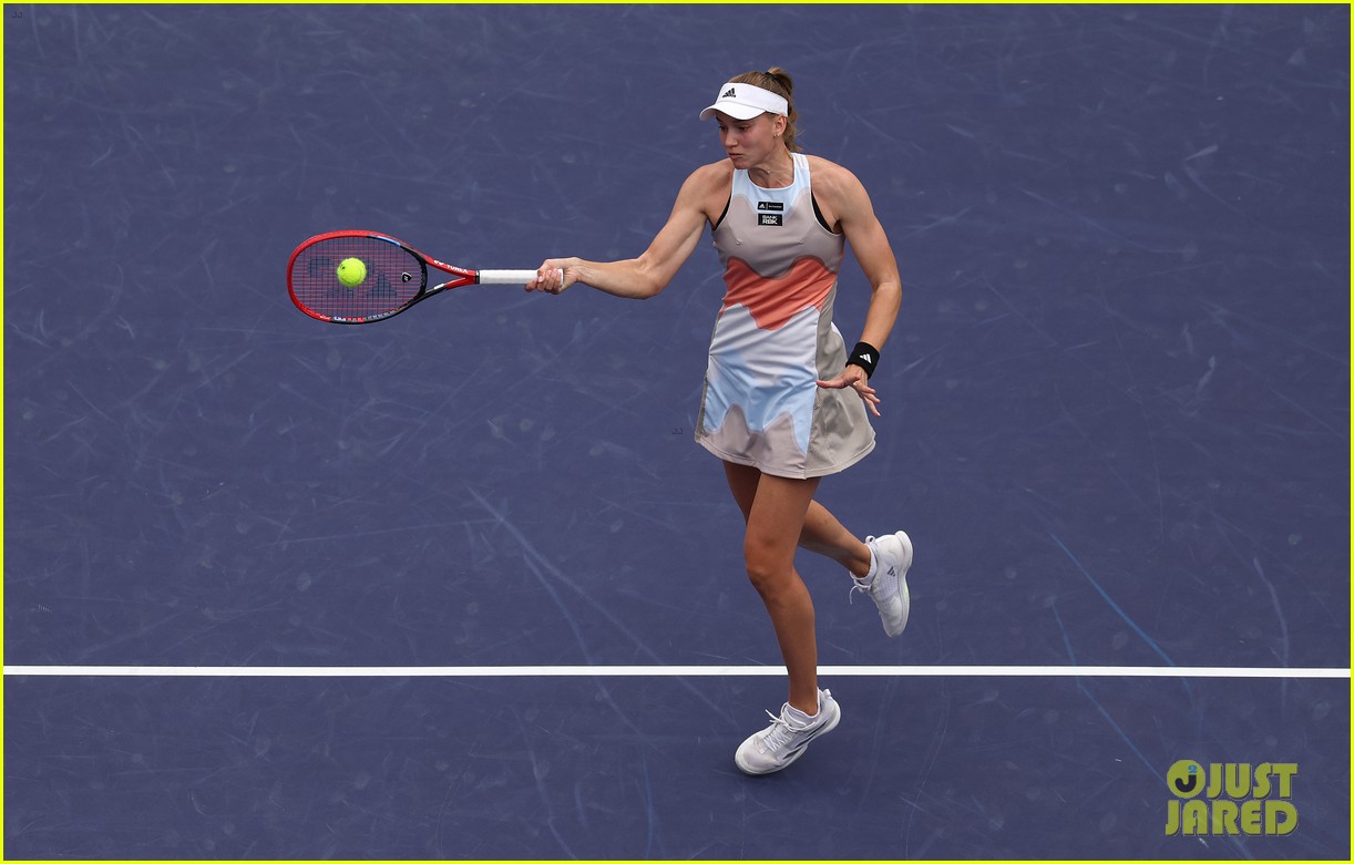 Photo: elena rybakina tennis match 2023 29 | Photo 4910733 | Just Jared ...