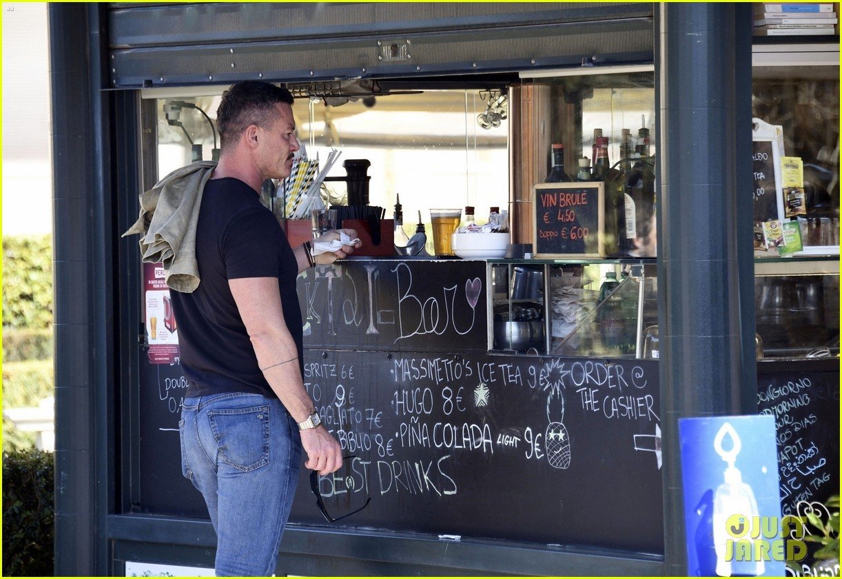 Luke Evans Spotted Sightseeing in Rome with Boyfriend Fran Tomas ...