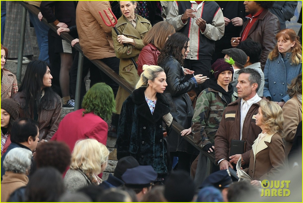 Lady Gaga Kisses a Woman on the Set of 'Joker 2' in NYC, Resumes ...