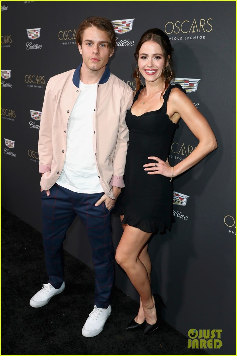 Hallmark's Jocelyn Hudon & Jake Manley Have A Really Sweet Love Story ...