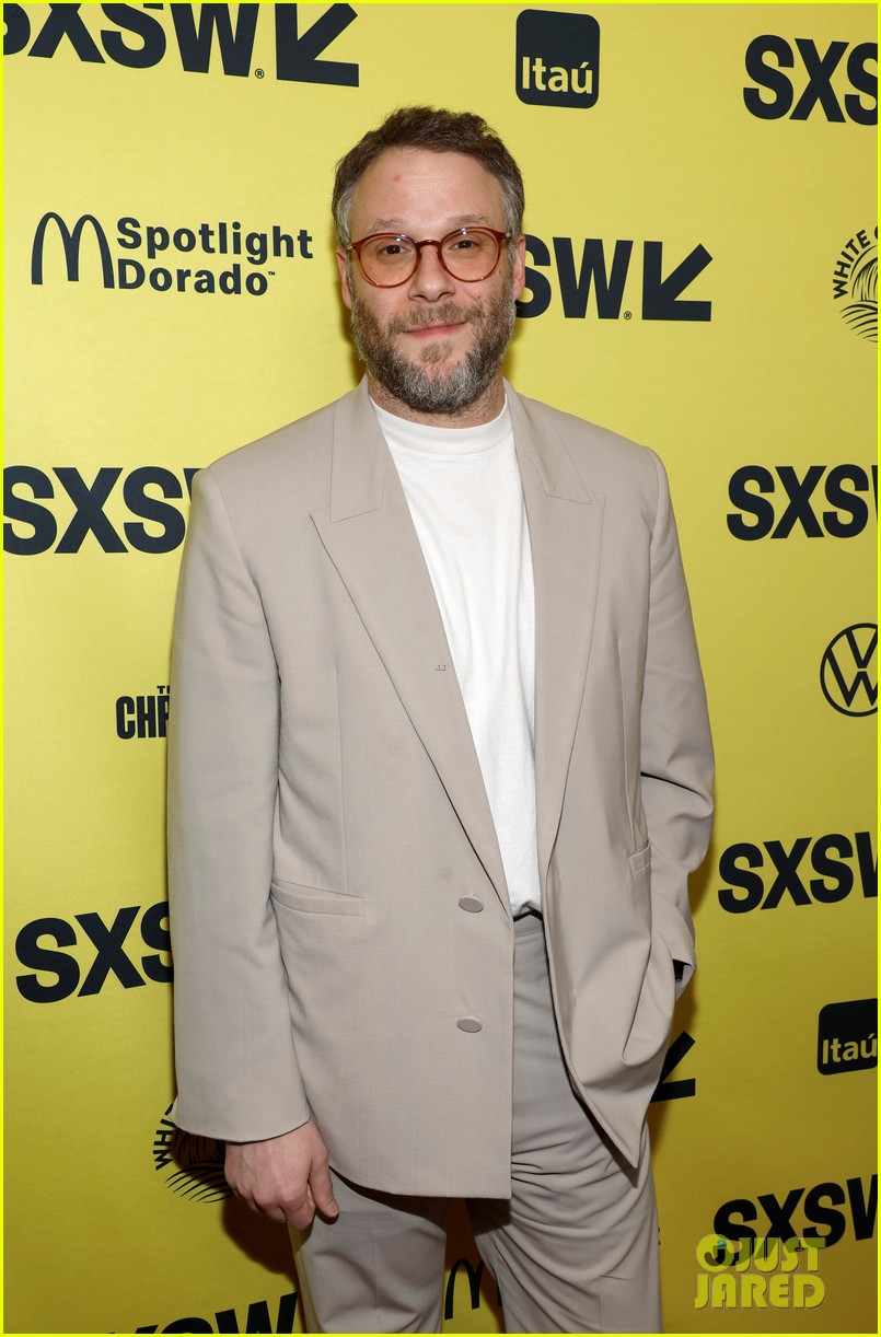 Stephanie Hsu, Sherry Cola, Ashley Park, & Sabrina Wu Buddy Up at 'Joy ...