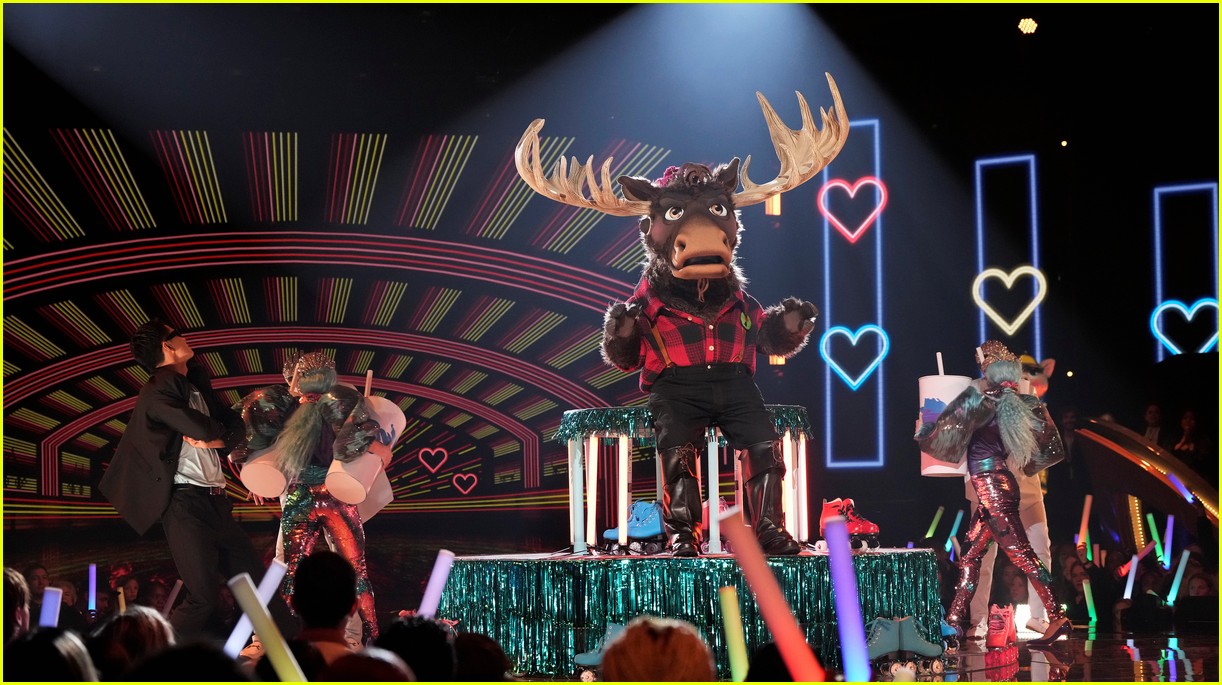 Who is Moose on 'The Masked Singer' Season 9? Clues, Guesses ...