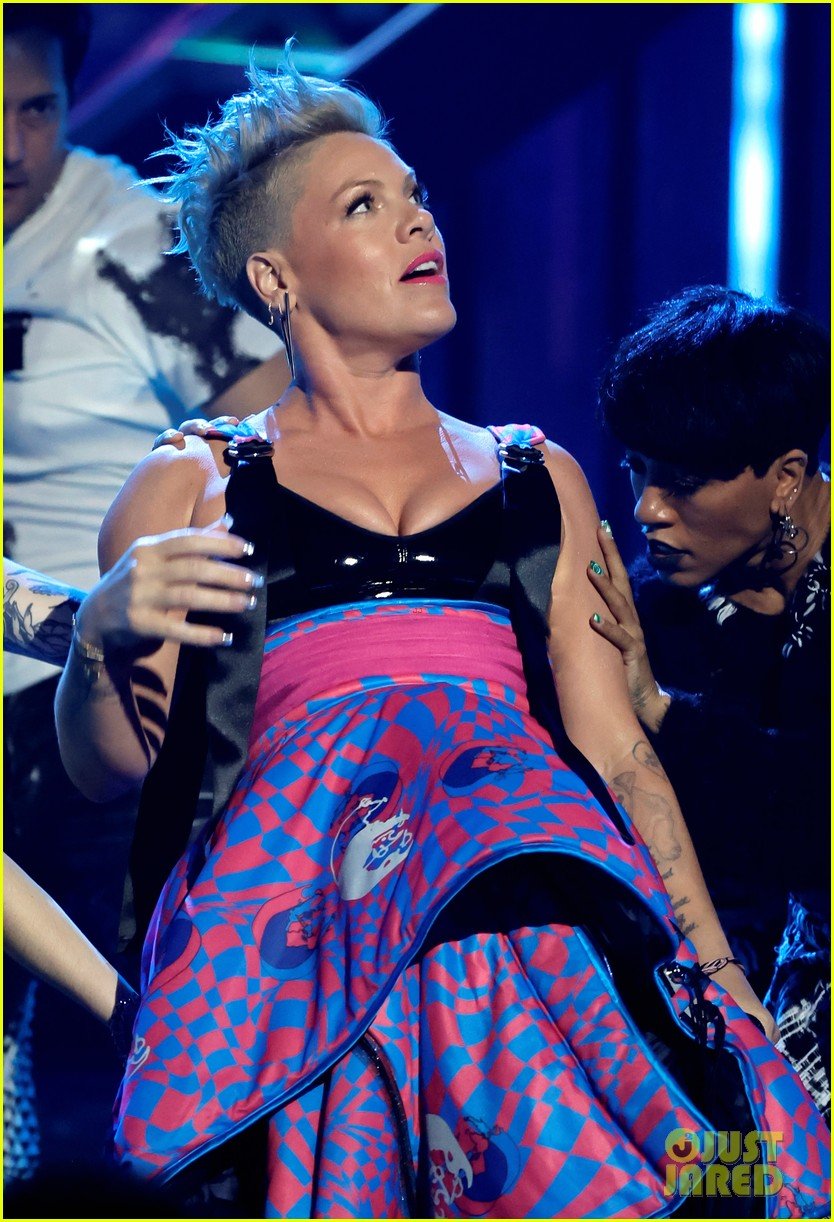 Pink Takes a Leap of Faith While Performing 'Trustfall' at iHeartRadio ...