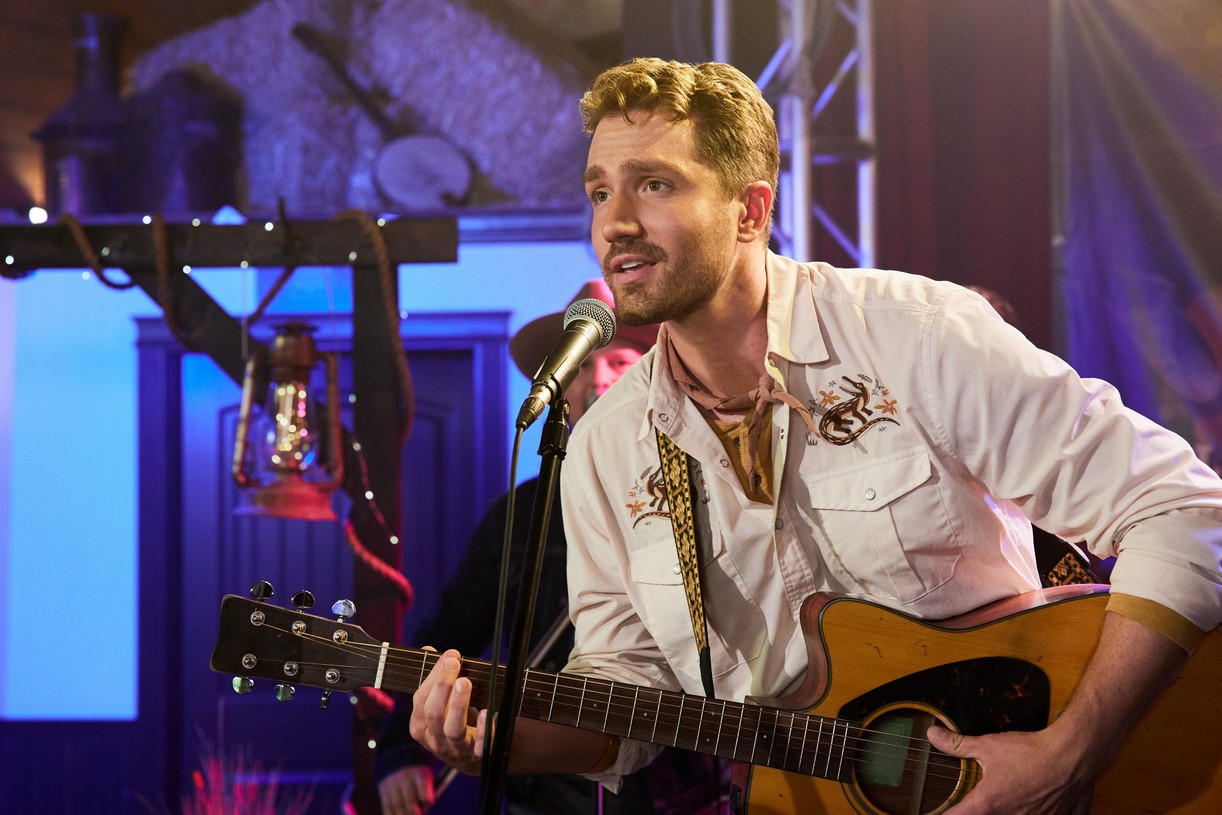 Hallmark's Highly Anticipated Series 'Ride' Premieres Tonight: Don't ...