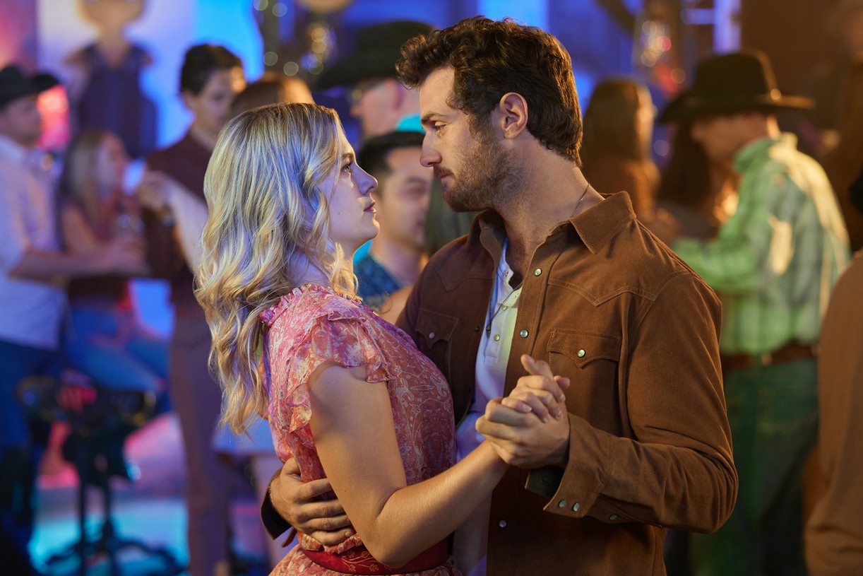 Hallmark's Highly Anticipated Series 'Ride' Premieres Tonight: Don't ...