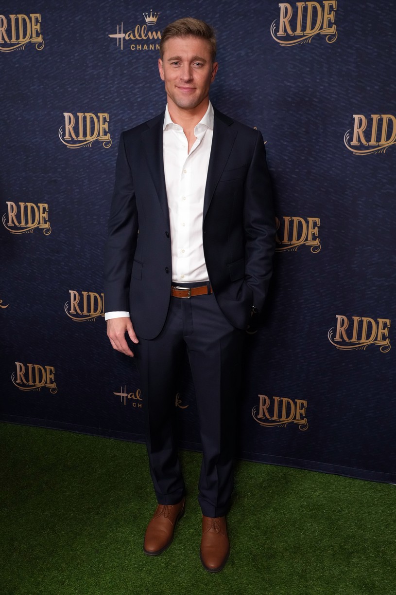 Chyler Leigh Supports Tiera Skovbye, Nancy Travis & More at Hallmark's ...