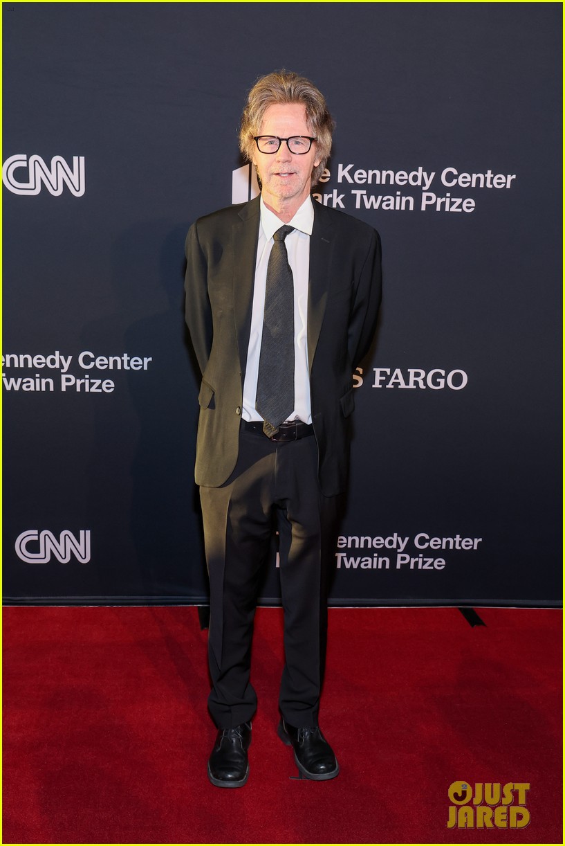 Jennifer Aniston & Drew Barrymore Cheer On Adam Sandler During Mark ...