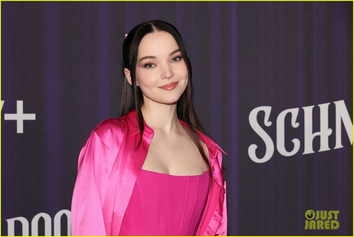 Dove Cameron & Aaron Tveit Reunite to Promote 'Schmigadoon' Season 2 in ...