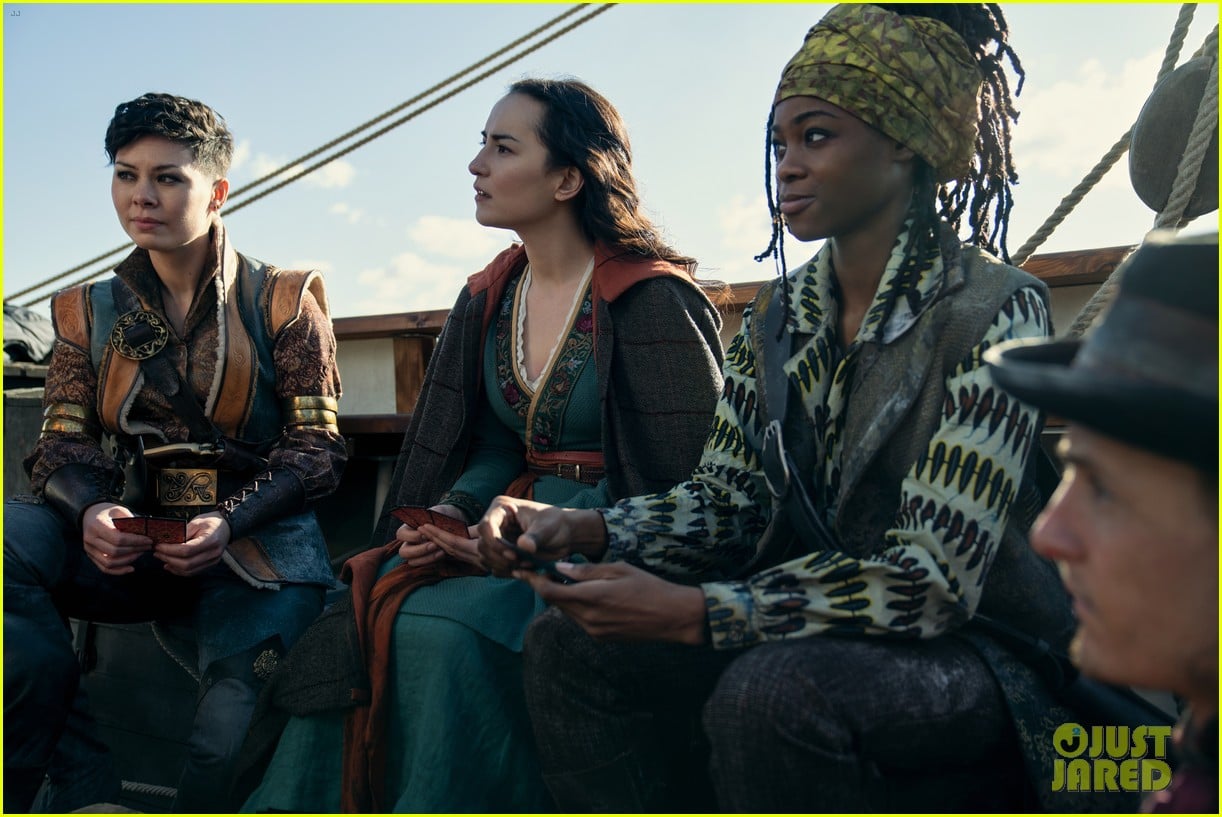 'Shadow & Bone' Spin-Off Based Off 'Six of Crows' Might Be Happening: Photo 4909509 | Photos ...