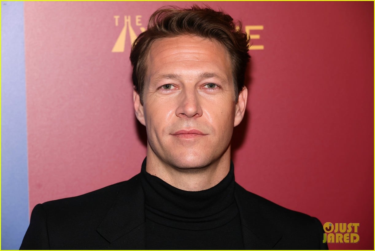 Broadway Stars Phillipa Soo & Jeremy Jordan Debut Their New Movies at ...