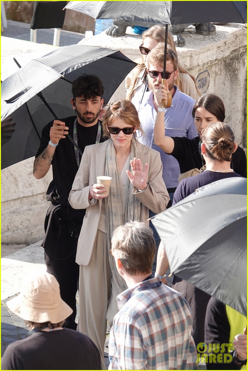 'Smile' Actress Sosie Bacon Lands Role in Thriller 'Cold Storage' & We ...