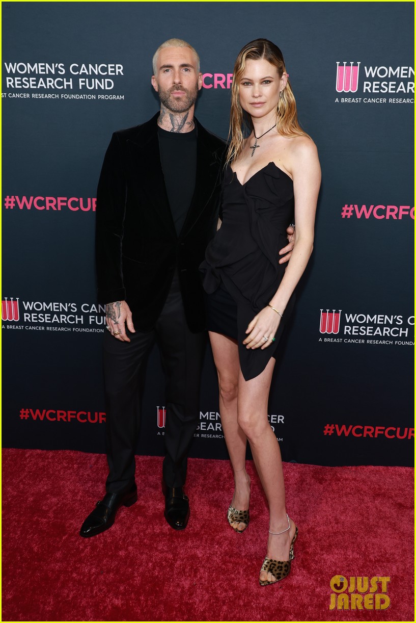 Adam Levine & Behati Prinsloo Pack On The PDA at the Unforgettable ...