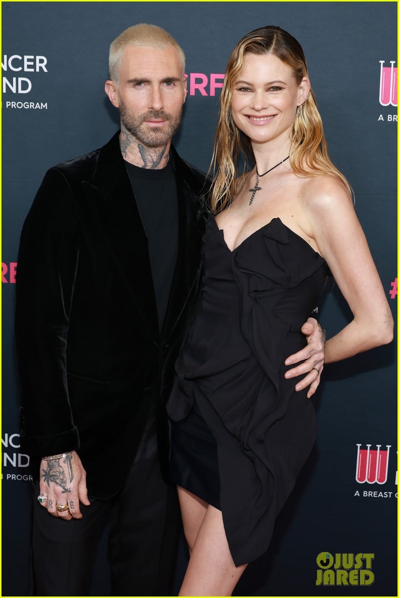 Adam Levine & Behati Prinsloo Pack On The PDA at the Unforgettable ...
