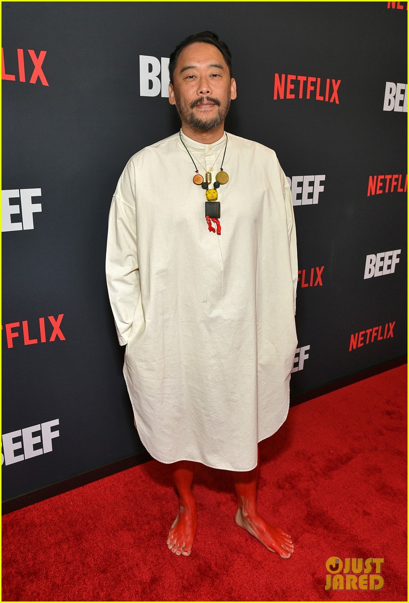 Ali Wong & Steven Yeun Step Out for Netflix's 'BEEF' Premiere in L.A.: Photo 4916146 | Steven ...