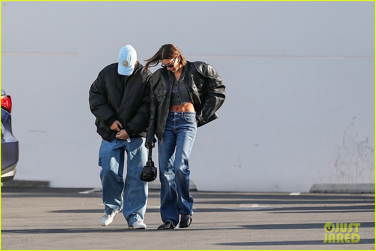 Justin & Hailey Bieber Wear Coordinating Outfits to Lunch in L.A.: Photo 4917835 | Justin Bieber ...