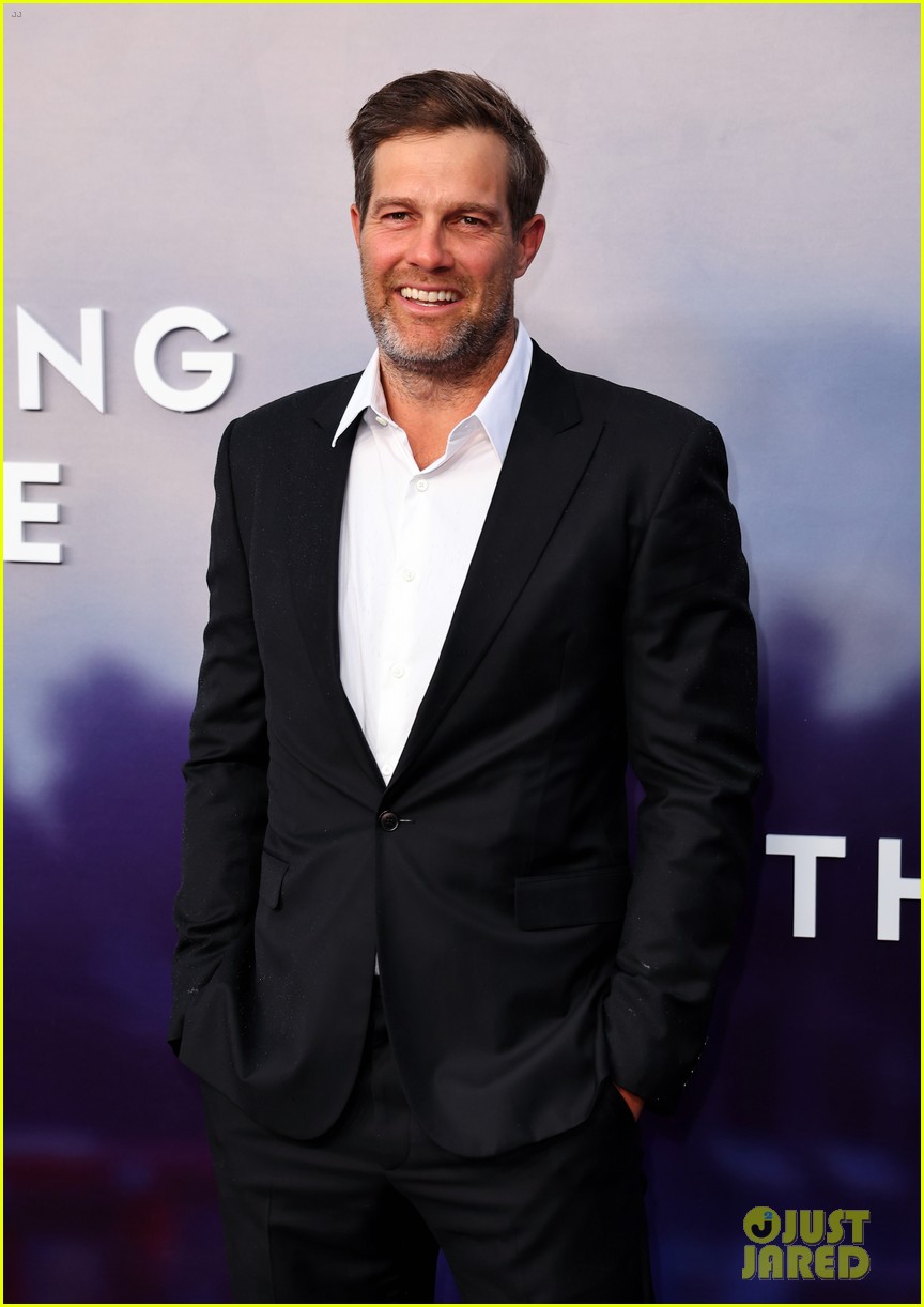 Reese Witherspoon Says Jennifer Garner Fought for Her Role in 'The Last ...