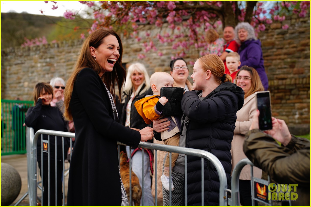 Kate Middleton Lets Baby Play with Her Handbag During Royal Outing in ...
