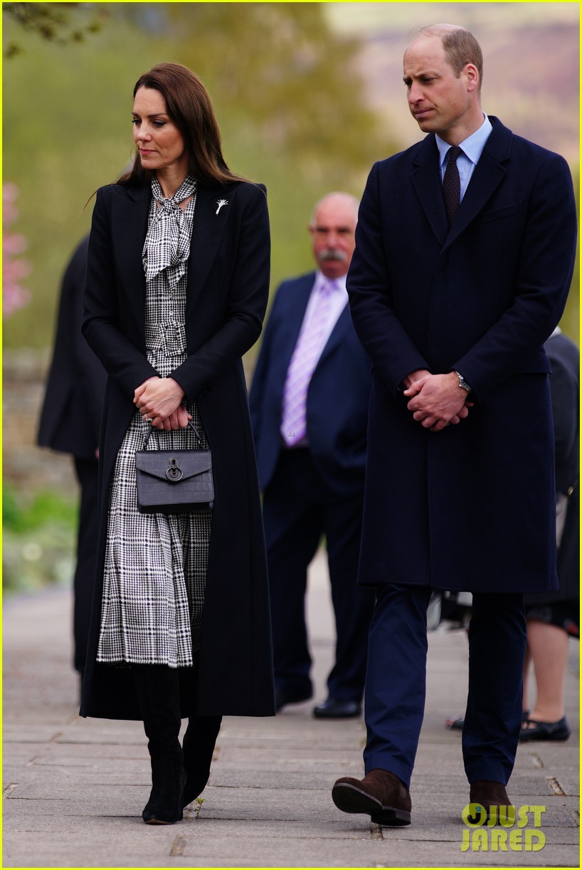 Kate Middleton Lets Baby Play with Her Handbag During Royal Outing in ...