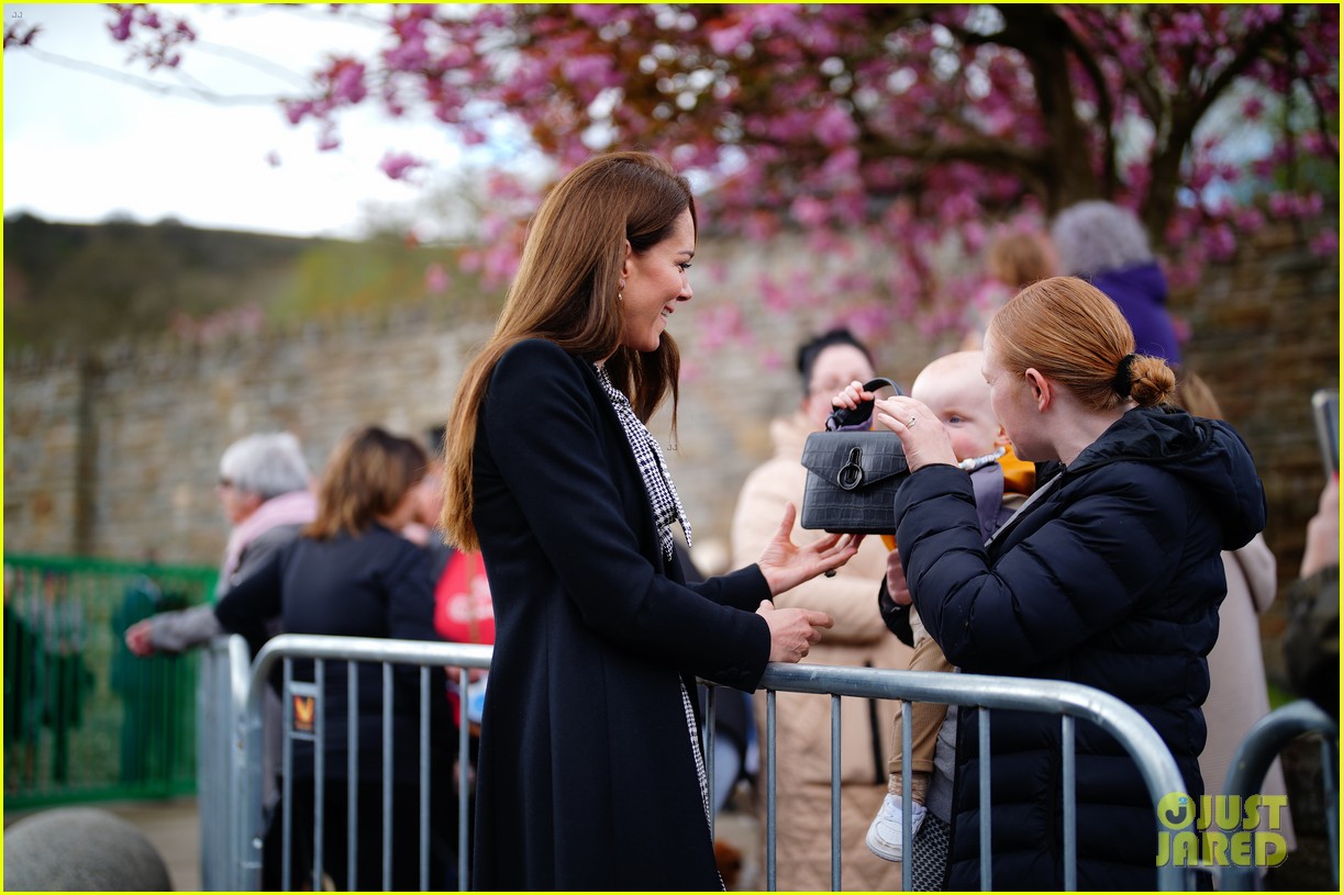 Kate Middleton Lets Baby Play with Her Handbag During Royal Outing in ...