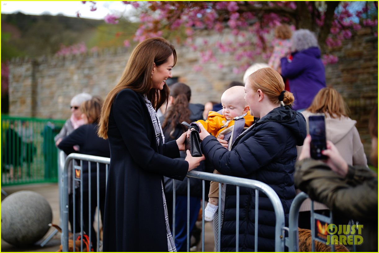 Kate Middleton Lets Baby Play with Her Handbag During Royal Outing in ...