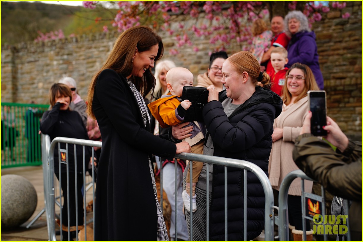 Kate Middleton Lets Baby Play with Her Handbag During Royal Outing in ...