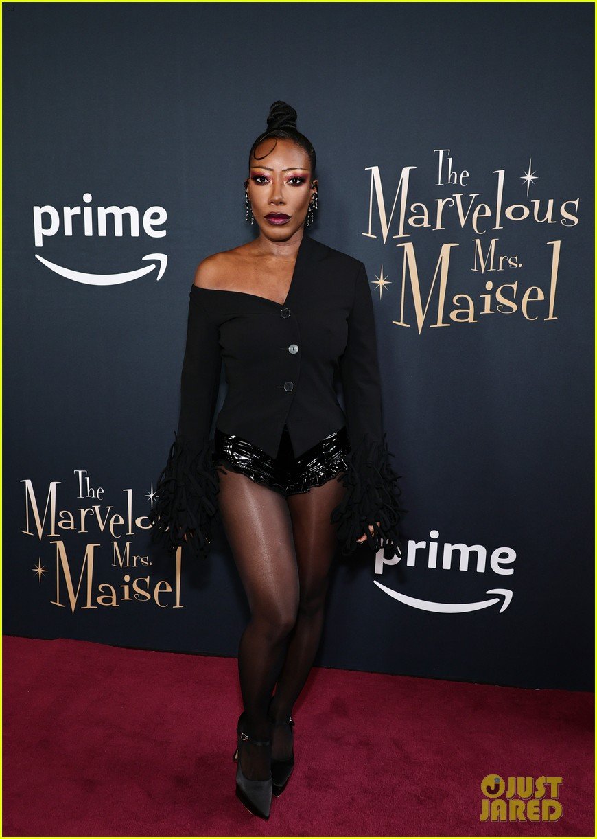 Rachel Brosnahan & Husband Jason Ralph Attend 'The Marvelous Mrs ...