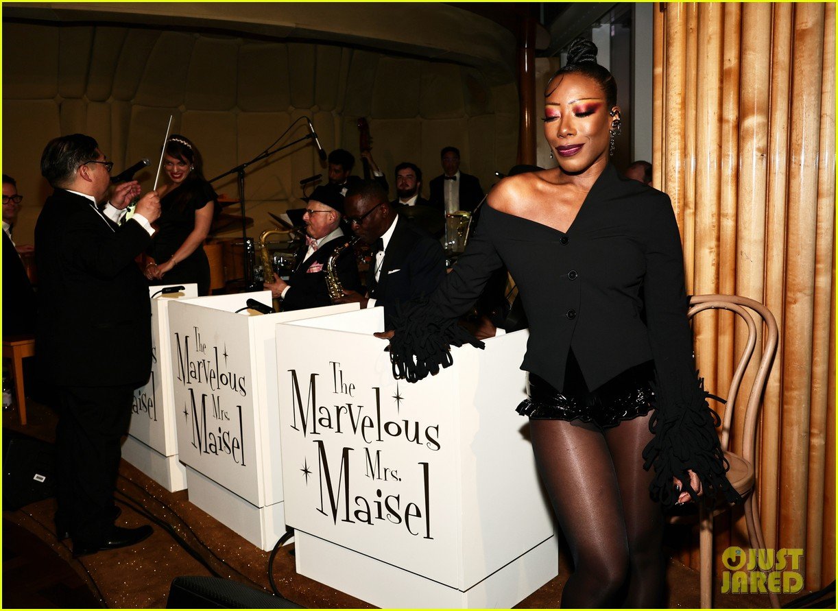 Rachel Brosnahan & Husband Jason Ralph Attend 'The Marvelous Mrs ...