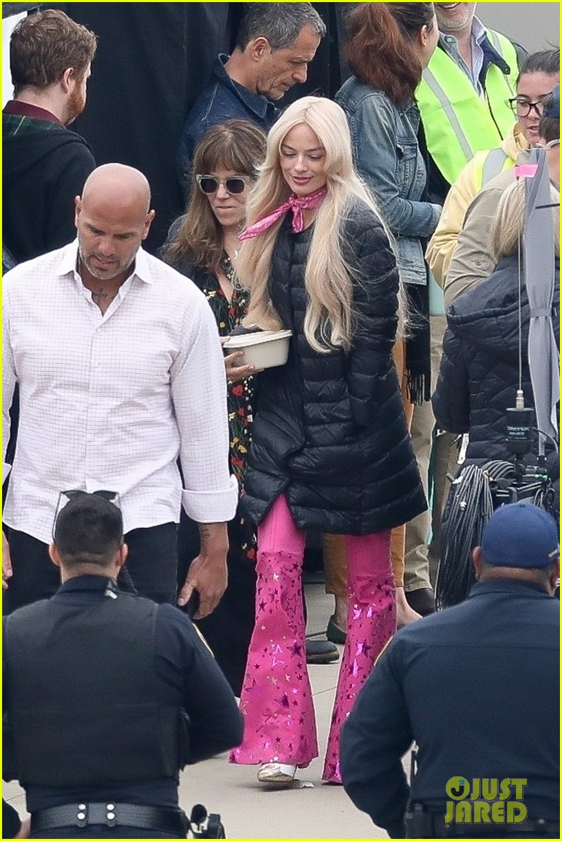 Margot Robbie Gets Back in Costume as Barbie For 'Barbie' Movie ...