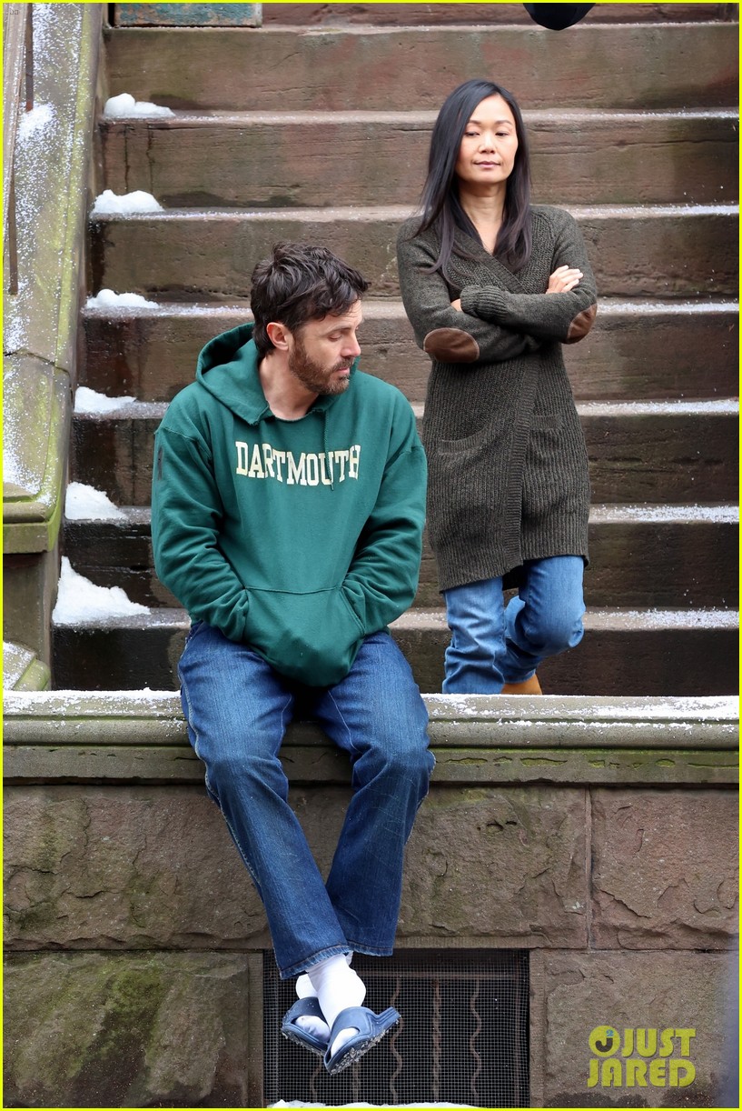 Casey Affleck & Hong Chau Enjoy a Moment Together While Filming 'The ...