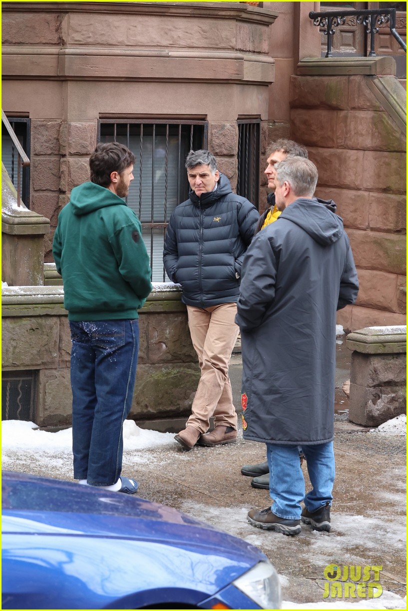 Casey Affleck & Hong Chau Enjoy a Moment Together While Filming 'The ...