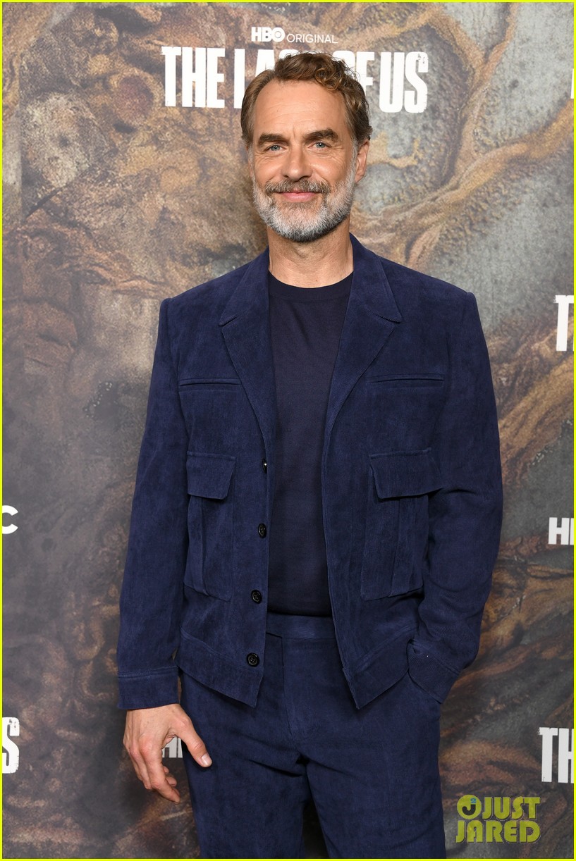 Pedro Pascal & Bella Ramsey Reunite at 'The Last Of Us' FYC Event: Photo 4926216 | Photos | Just ...