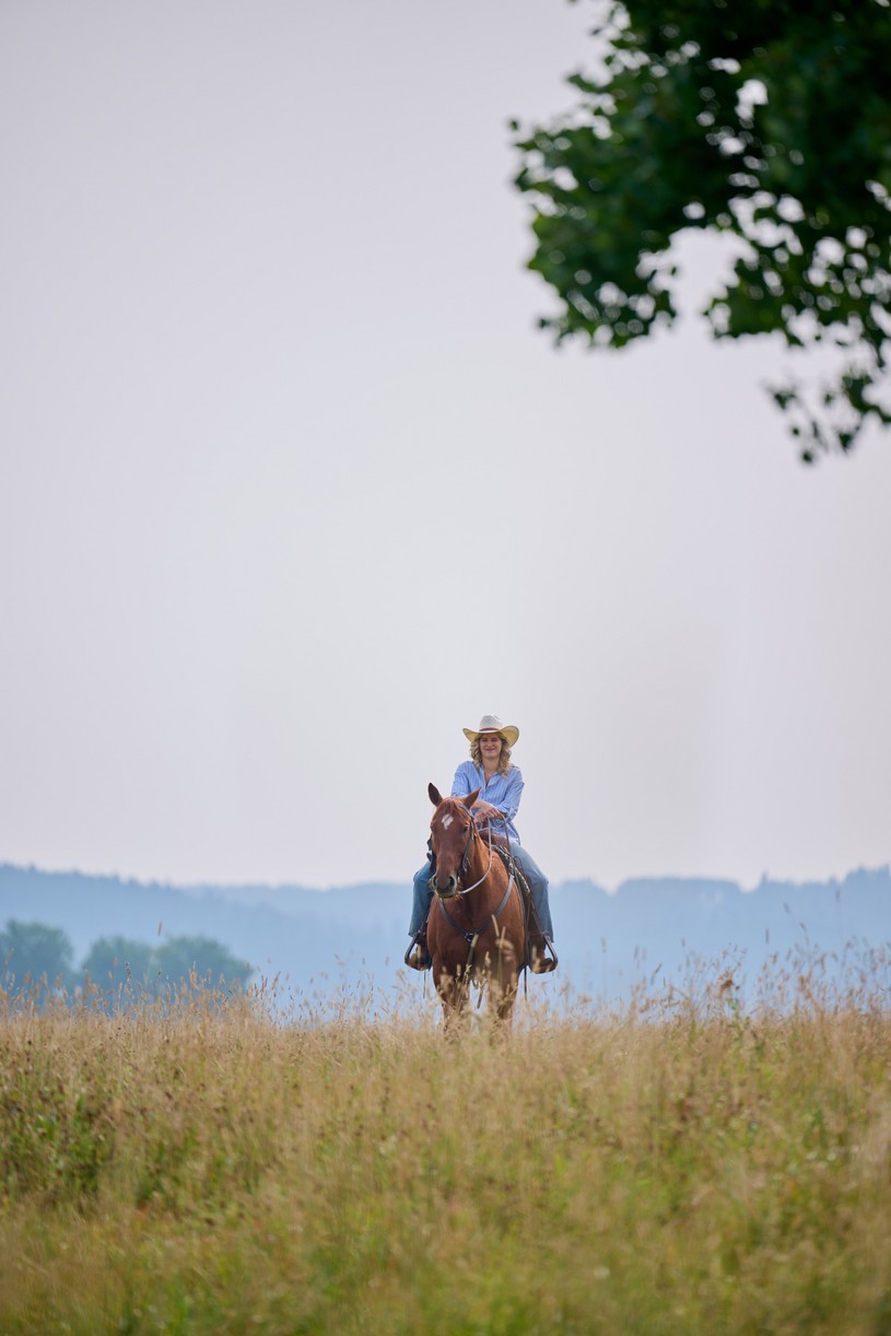 Tuff Still Doesn't Trust Valeria on Hallmark Channel's 'Ride' - Watch A ...