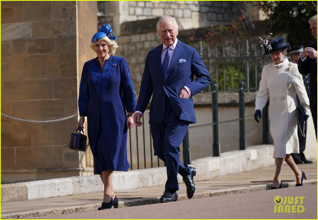 British Royal Family Attends Easter Service at Windsor Castle - Guest ...