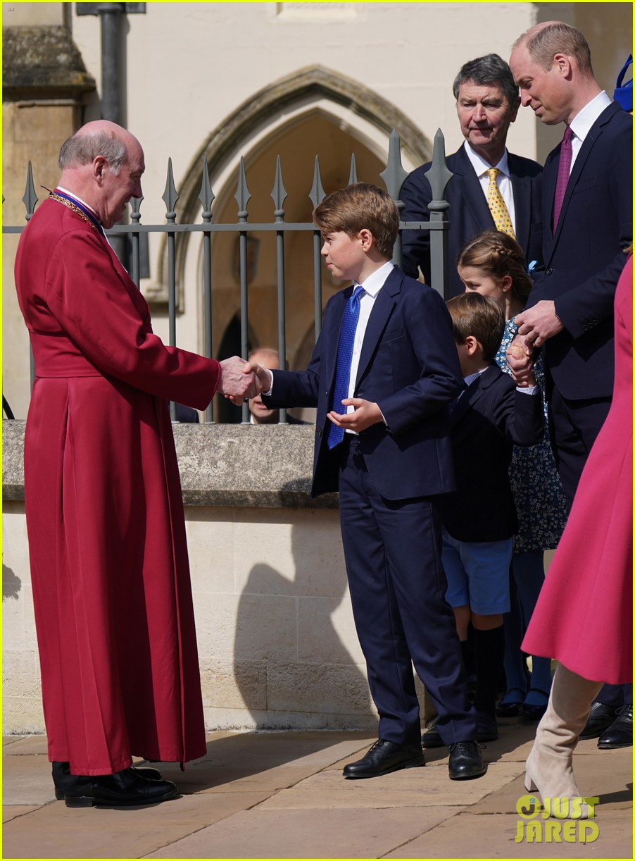 British Royal Family Attends Easter Service at Windsor Castle - Guest ...