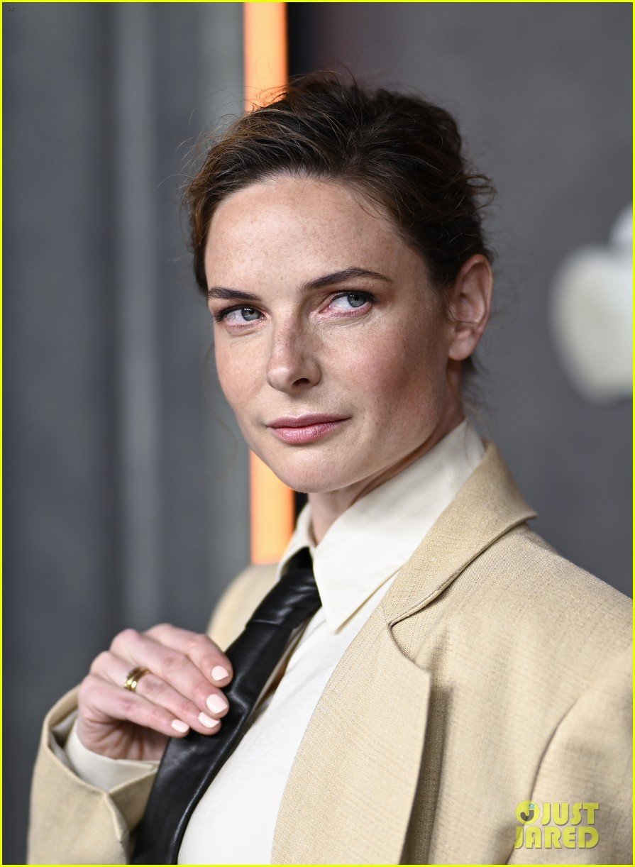 Rebecca Ferguson Steps Out In A Suit For the 'Silo' Premiere in London ...