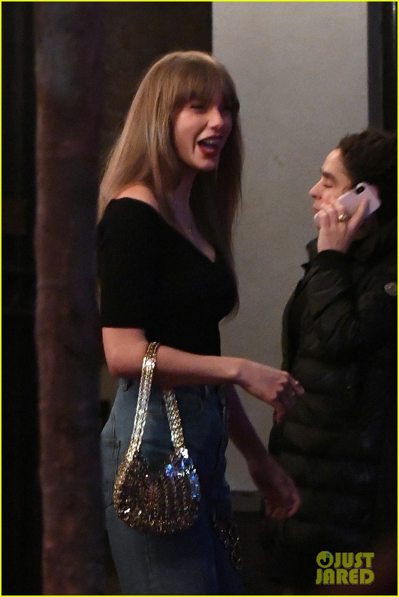 Newly Single Taylor Swift Spotted Getting Dinner in New York City ...