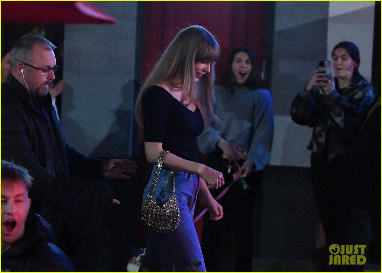Newly Single Taylor Swift Spotted Getting Dinner in New York City ...
