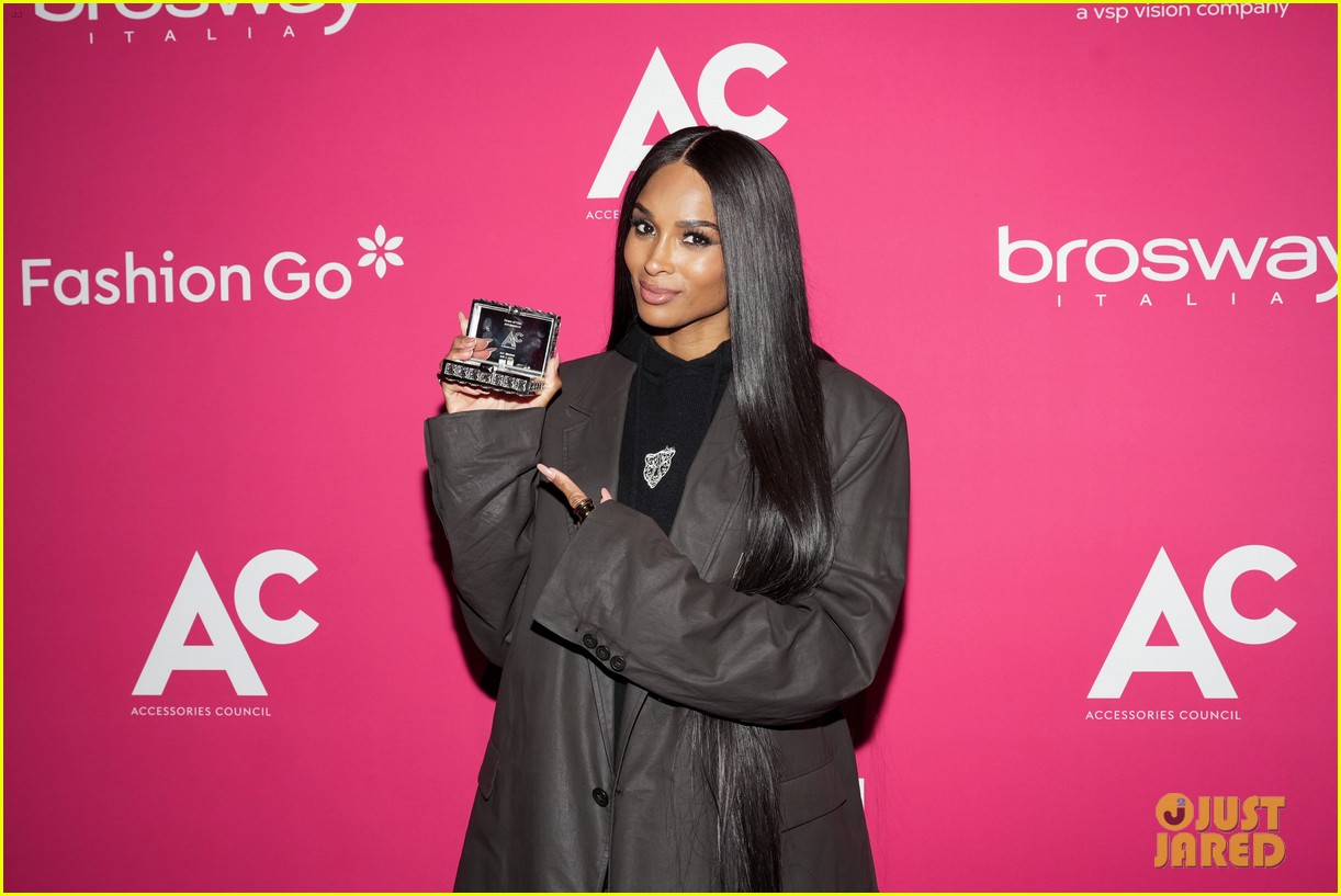 Kris Jenner, Ciara & Julianne Hough Shine at the ACE Awards 2023: Photo ...