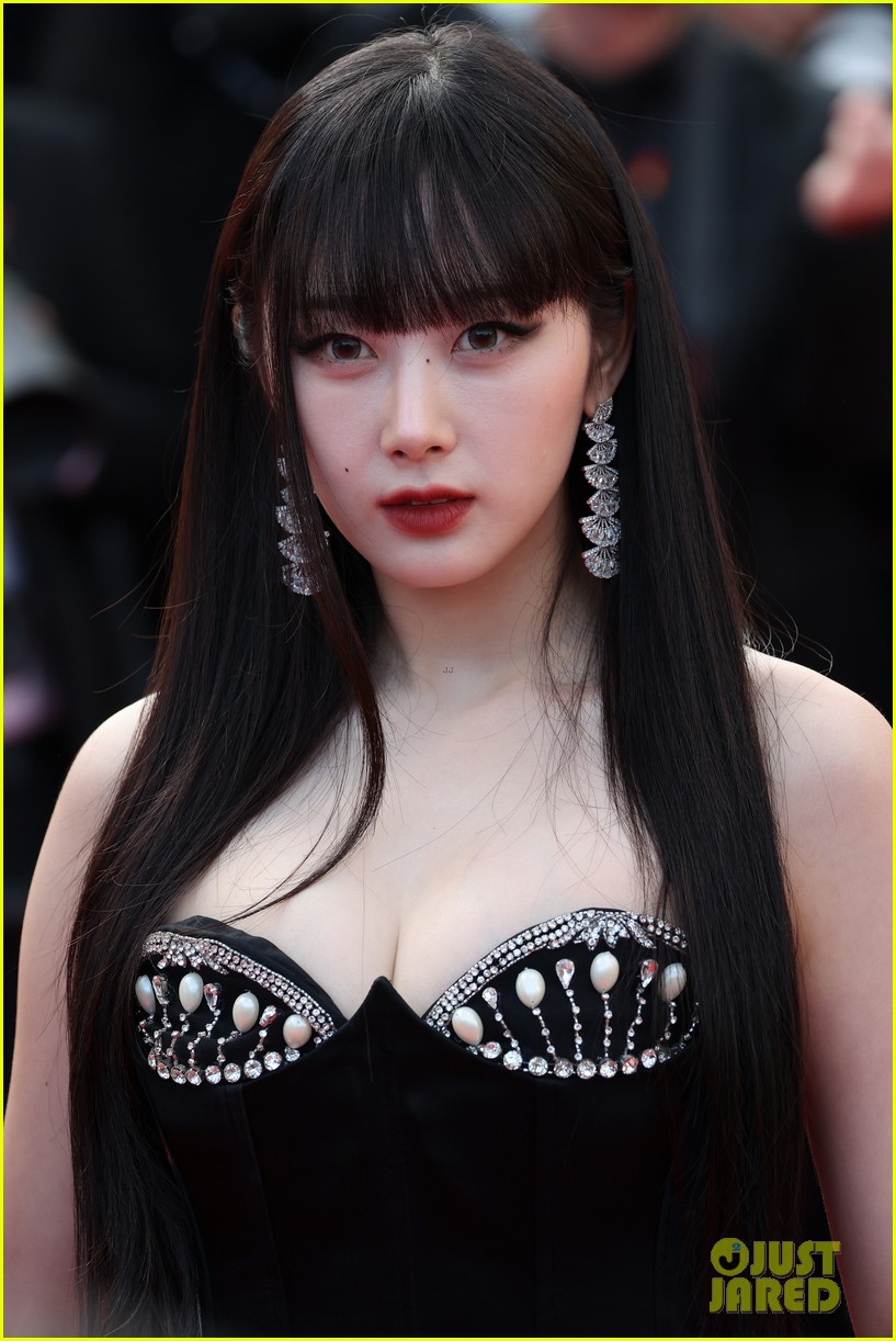 K-Pop Group Aespa Glam Up For Their First Ever Appearance at Cannes Film Festival: Photo 4937489 ...