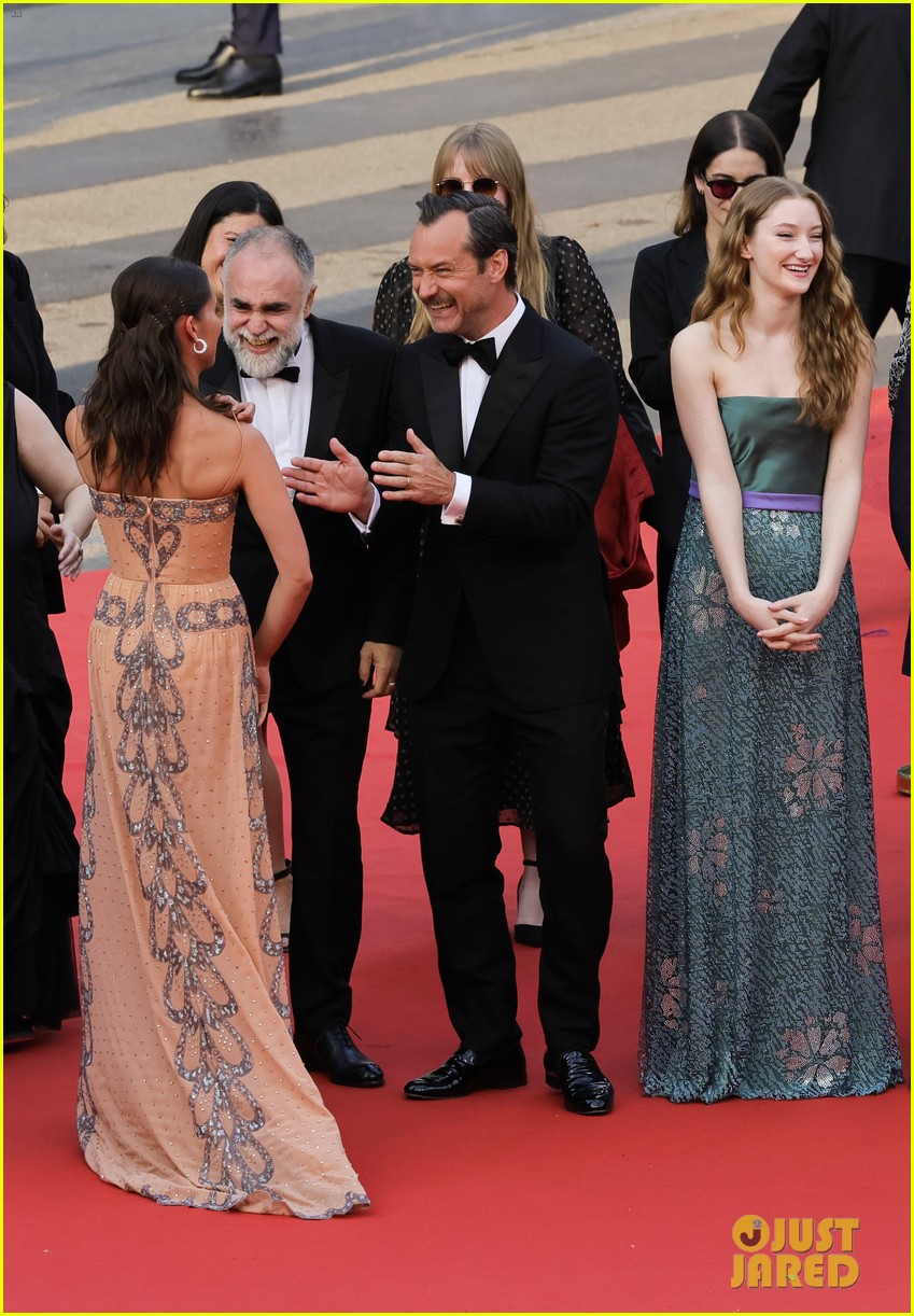 Alicia Vikander & Michael Fassbender Couple Up For Her 'Firebrand ...