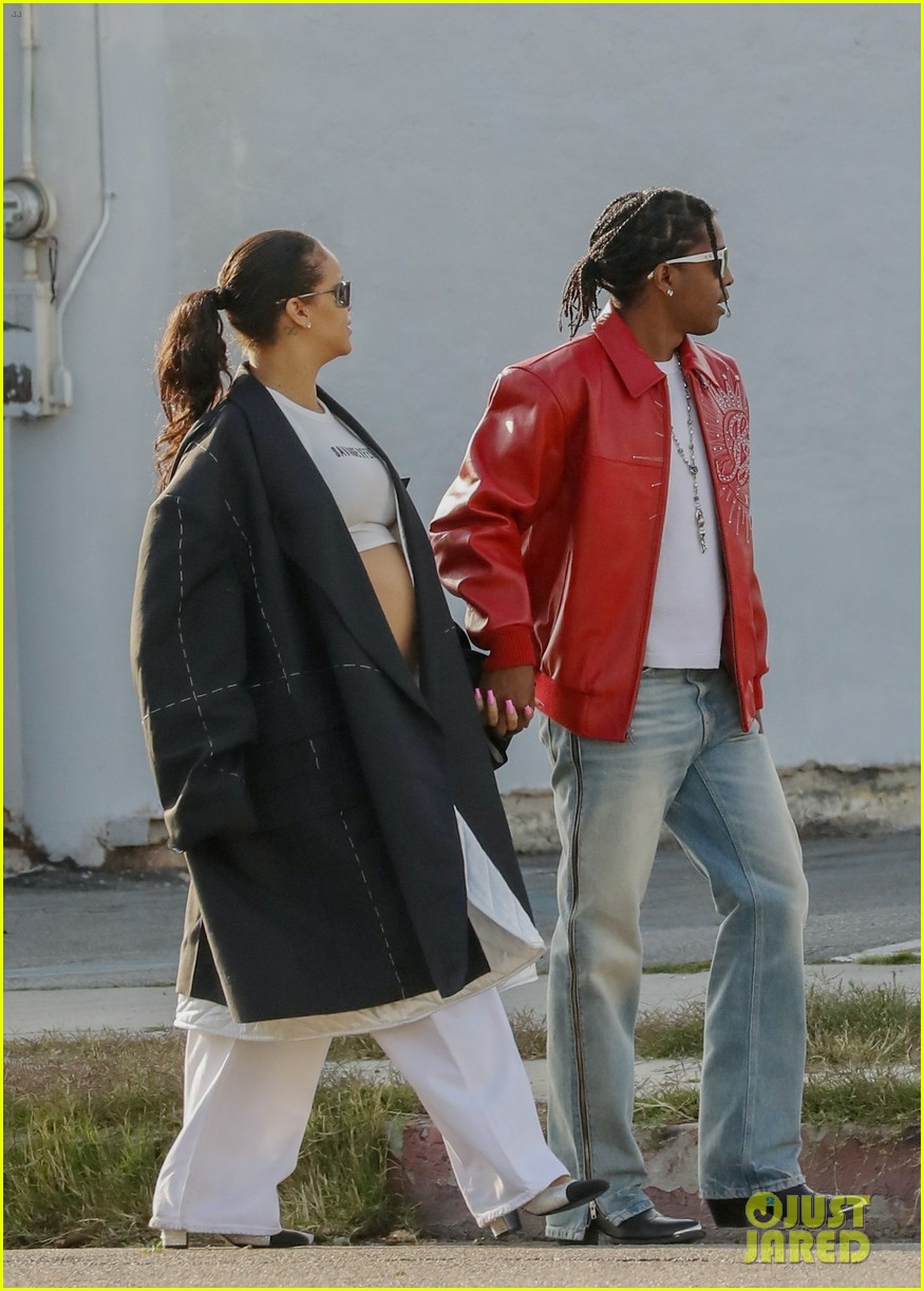 Rihanna & A$AP Rocky Keep Close While Shopping in L.A. After Son's Name ...