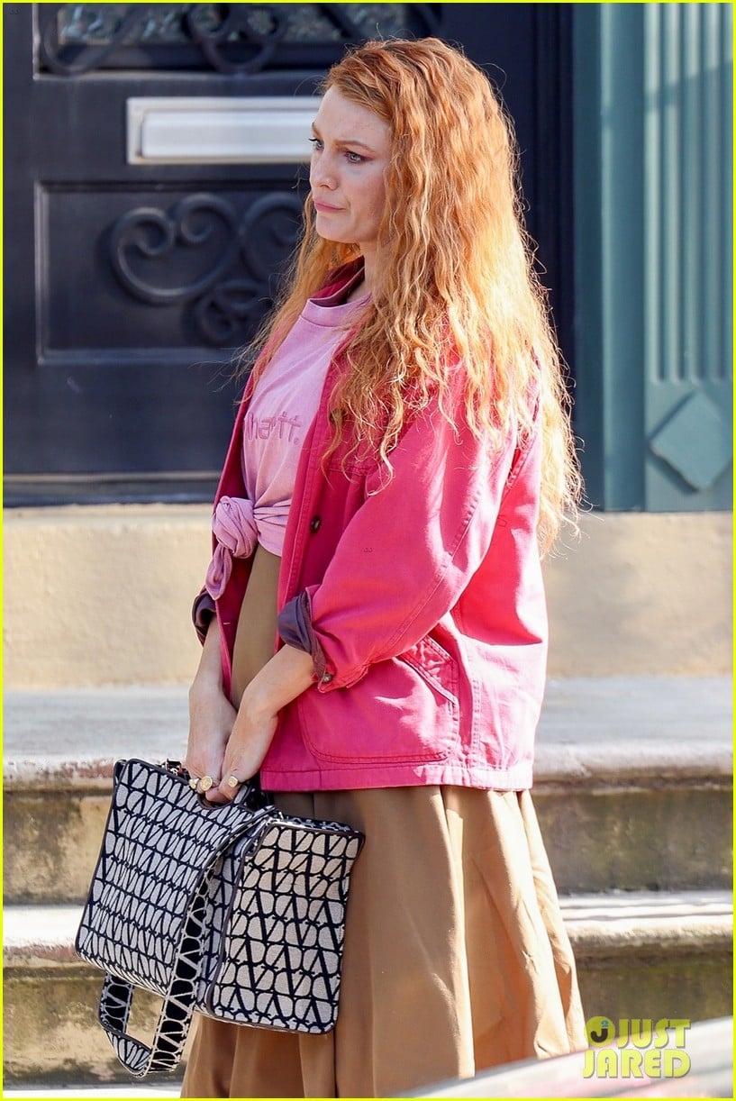 Blake Lively Rocks Red Curly Hair On 'It Ends With Us' Set in NYC ...