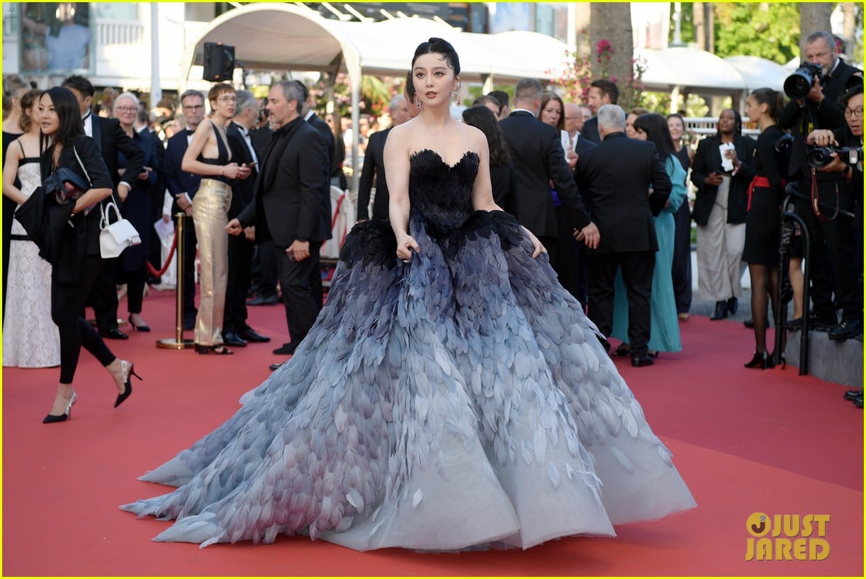 Eva Longoria, Orlando Bloom, & More Stars Attend 'Elemental' Premiere ...