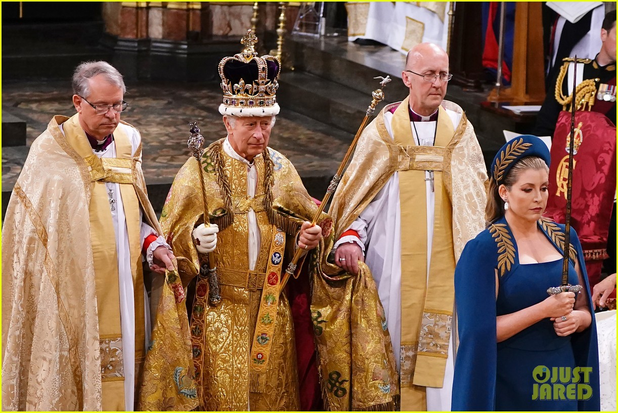 Fans Figure Out What King Charles Whispered to Prince William in Tender Father-Son Moment After ...