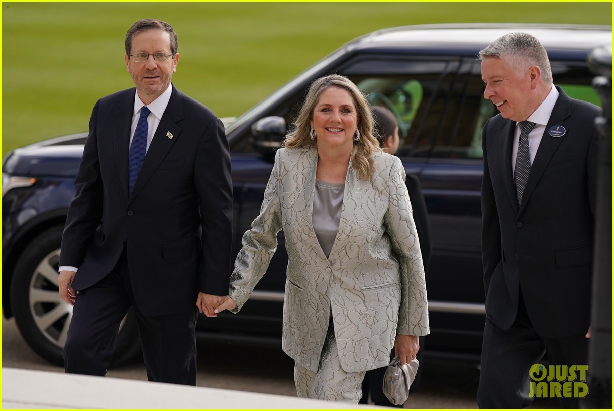 Look Inside King Charles' Pre-Coronation Reception at Buckingham Palace ...