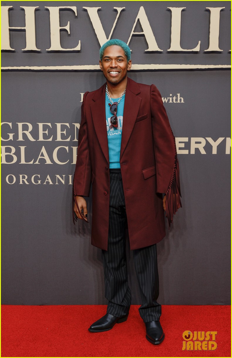 Kelvin Harrison Jr. Debuts Bright Blue Hair at 'Chevalier' UK Gala ...