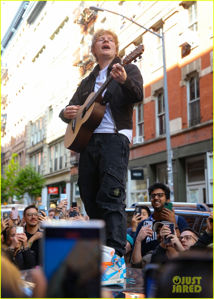 Ed Sheeran Hops on a Car With His Guitar to Perform for Fans in NYC ...