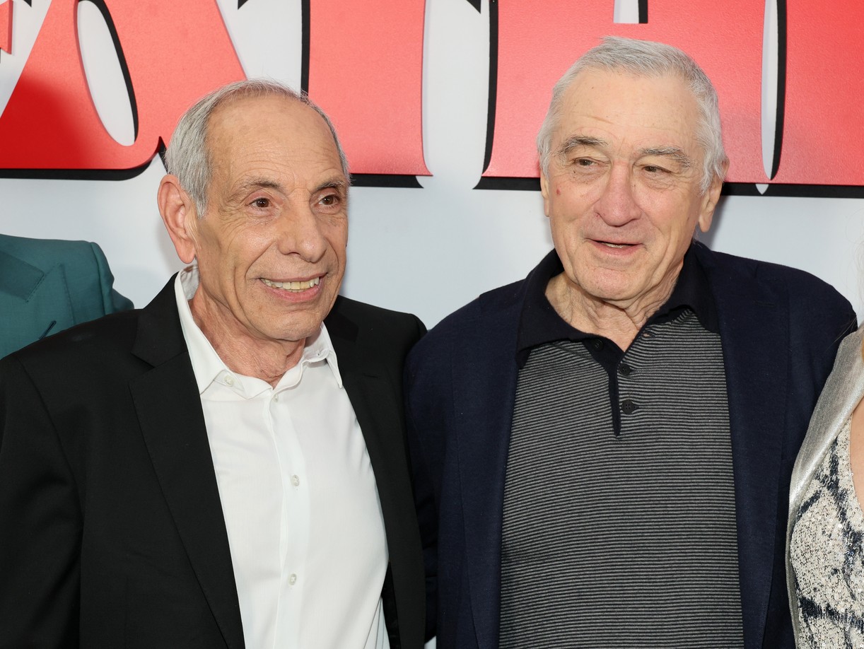 Robert De Niro Attends 'About My Father' Premiere Just Hours After ...
